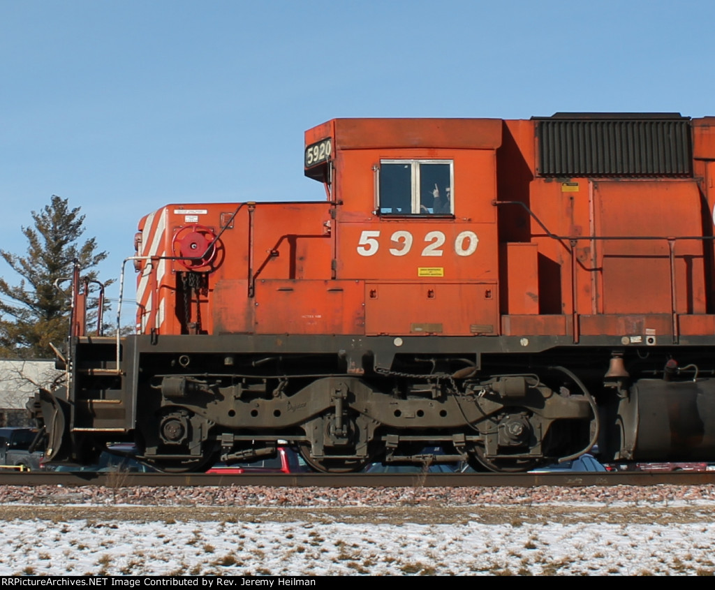 CP 5920 (1)